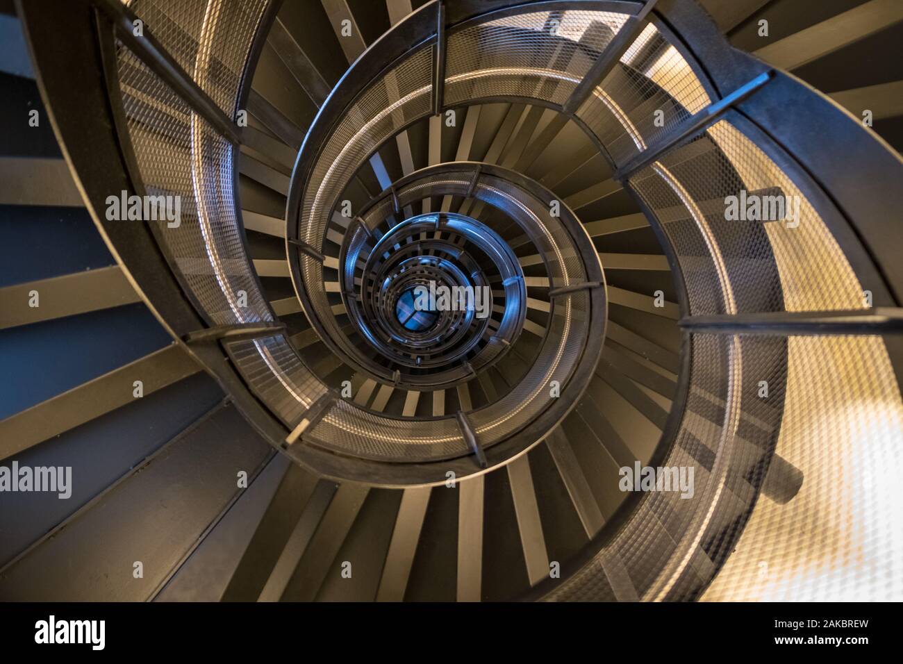 Staircase in spiral pattern. Fibonacci pattern Stock Photo - Alamy