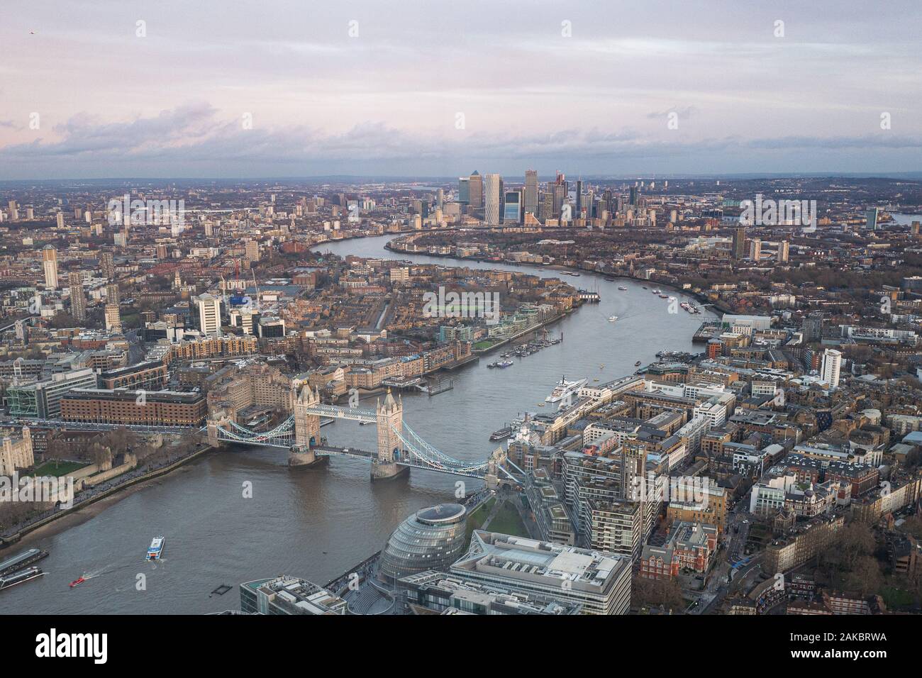 London skyline sunset hi-res stock photography and images - Alamy