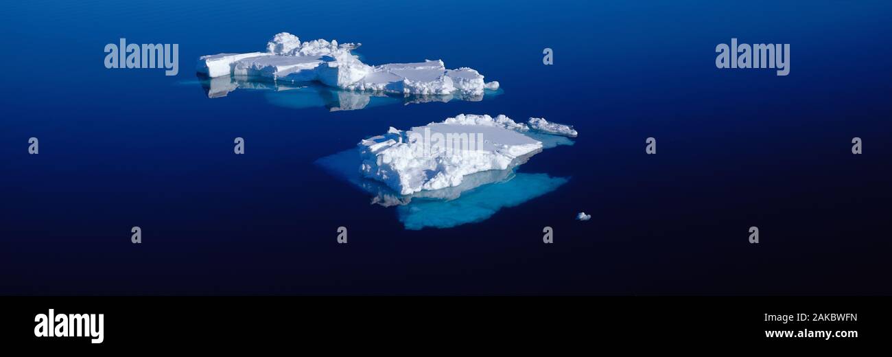 Aerial view of ice floes floating on water, Ross Sea Stock Photo - Alamy