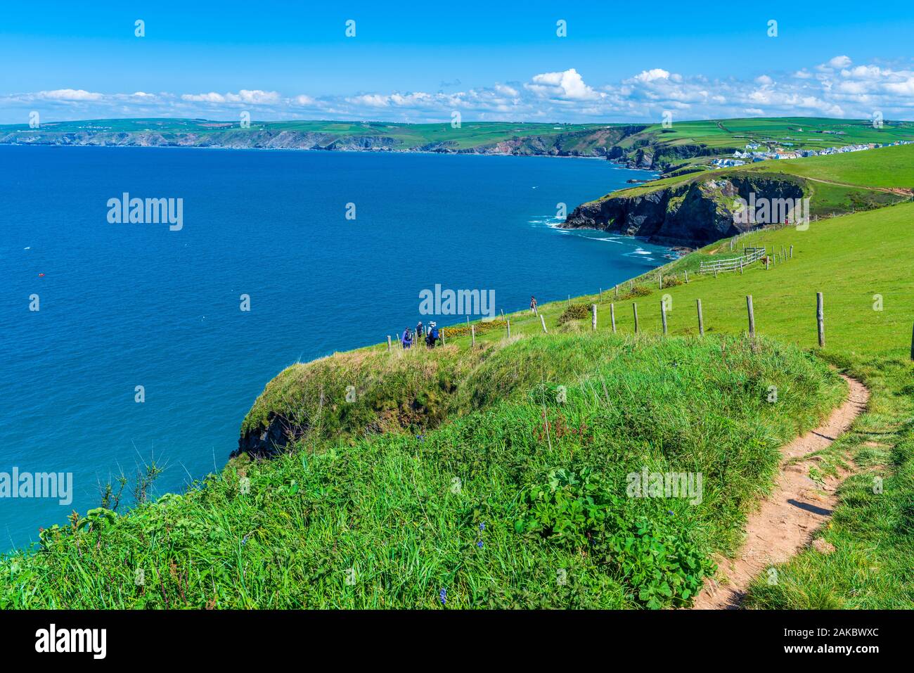 Path walk from Port Isaac to Port Quin, Cornwall, England, United ...