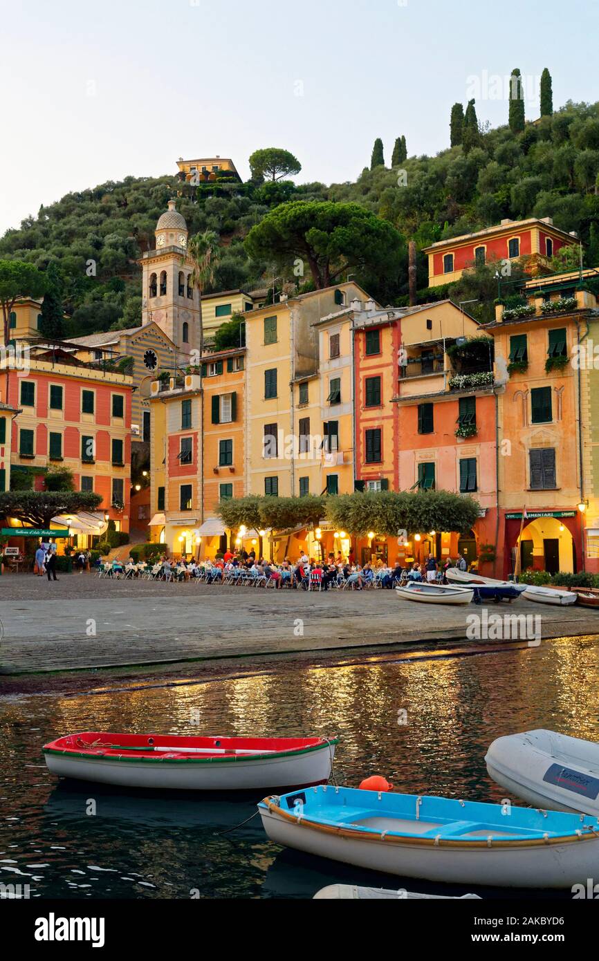 Italy, Liguria, Riviera ligure, natural park of Portofino, village of ...