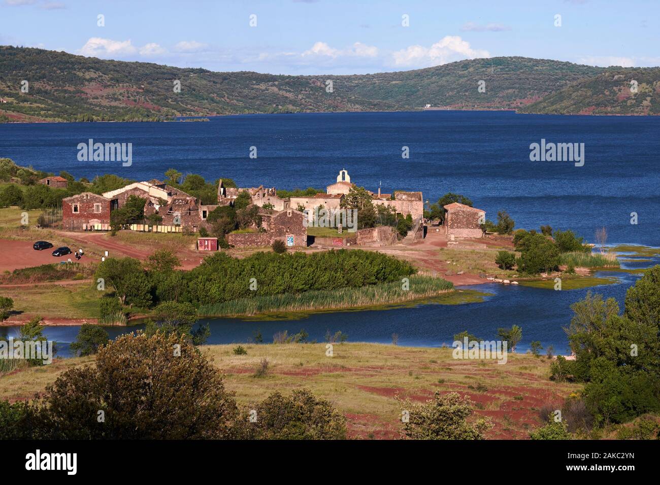 Celles france dam hi-res stock photography and images - Alamy