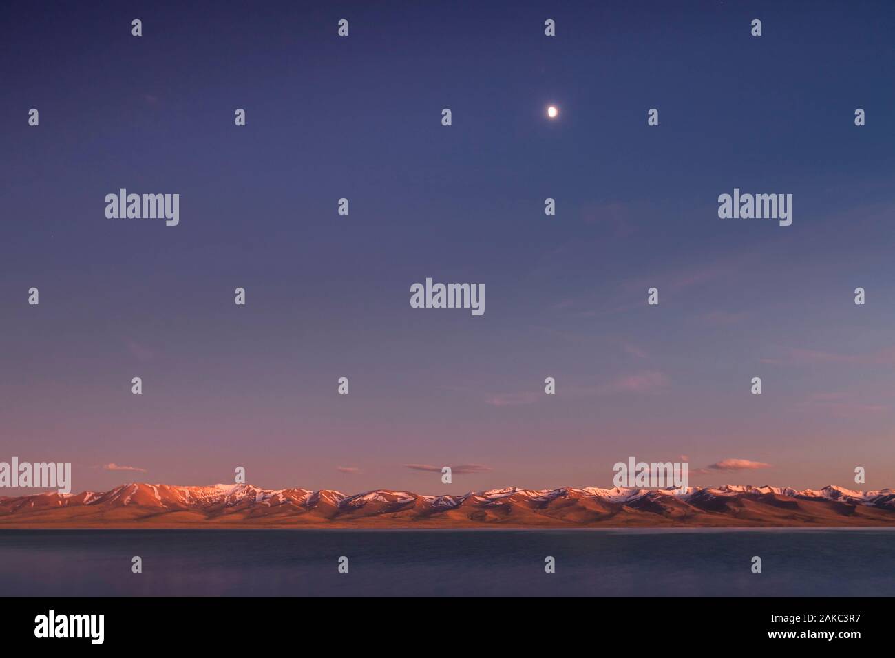 Kyrgyzstan, Naryn province, Son-Kol lake, altitude 3000m, night view of ...