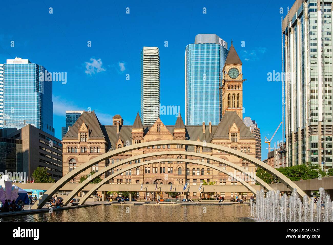 Toronto town hall hi-res stock photography and images - Alamy