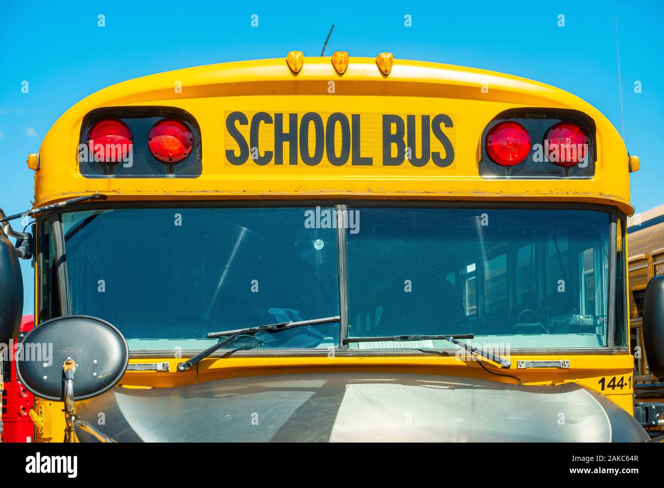 Canada school bus hi-res stock photography and images - Alamy