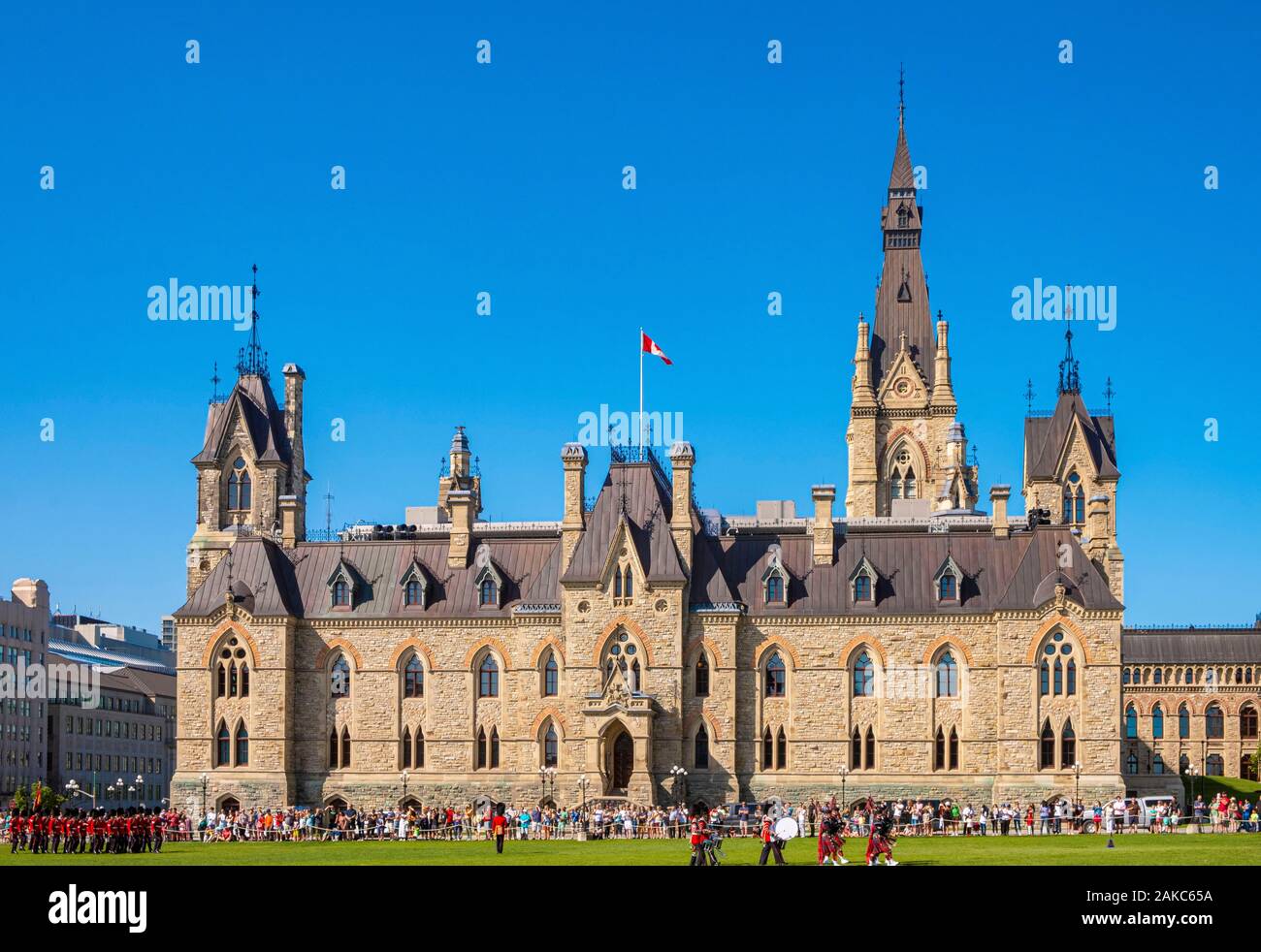 Ottawa canada west block hi-res stock photography and images - Alamy