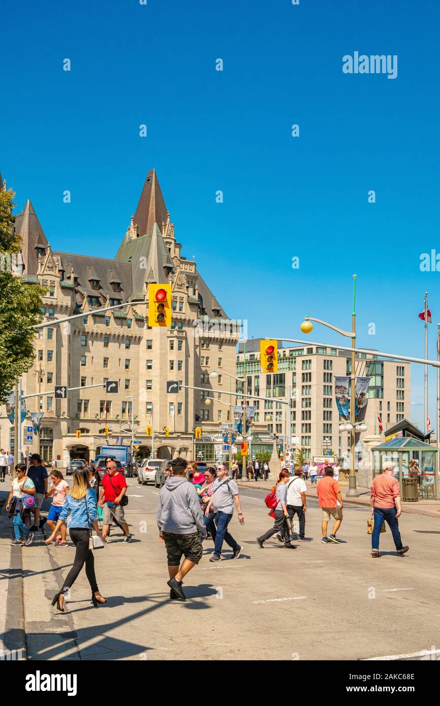 Canada, Ontario province, Ottawa, Fairmont Hotel or Laurier Castle ...