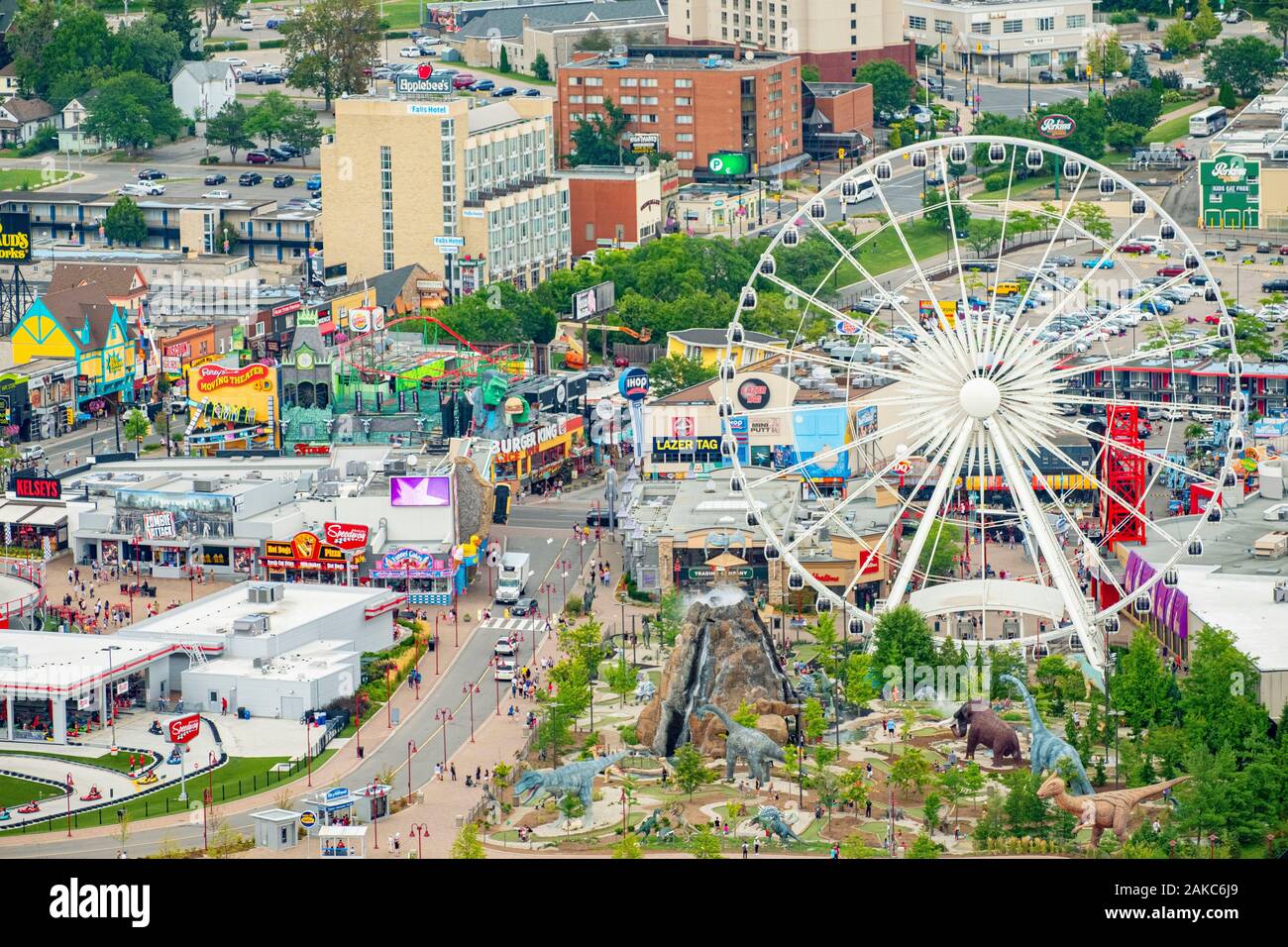 Niagara falls city hi-res stock photography and images - Alamy