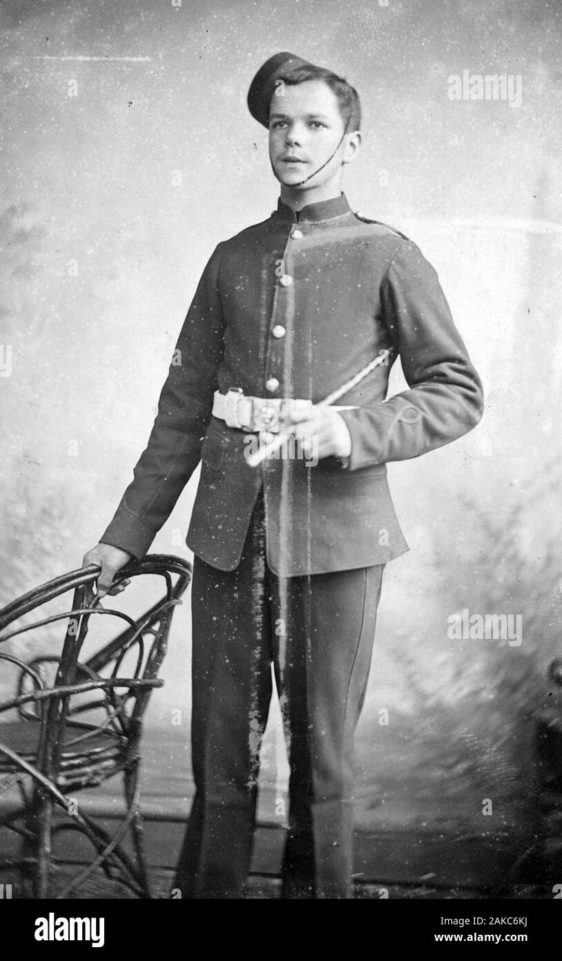 British soldier Victorian Stock Photo - Alamy