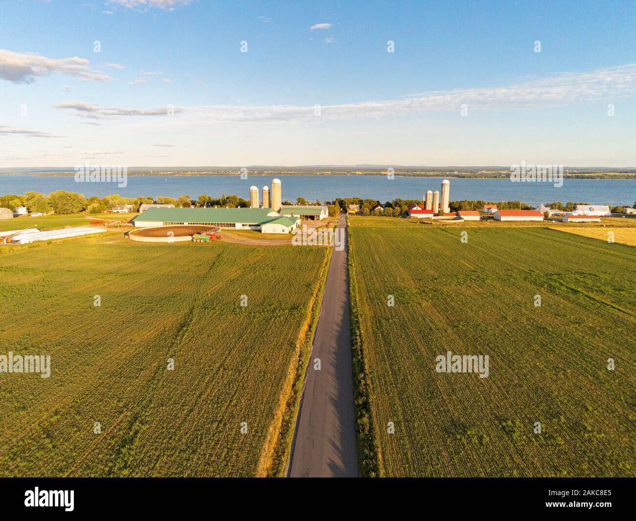 Aerial canada farm hi-res stock photography and images - Alamy