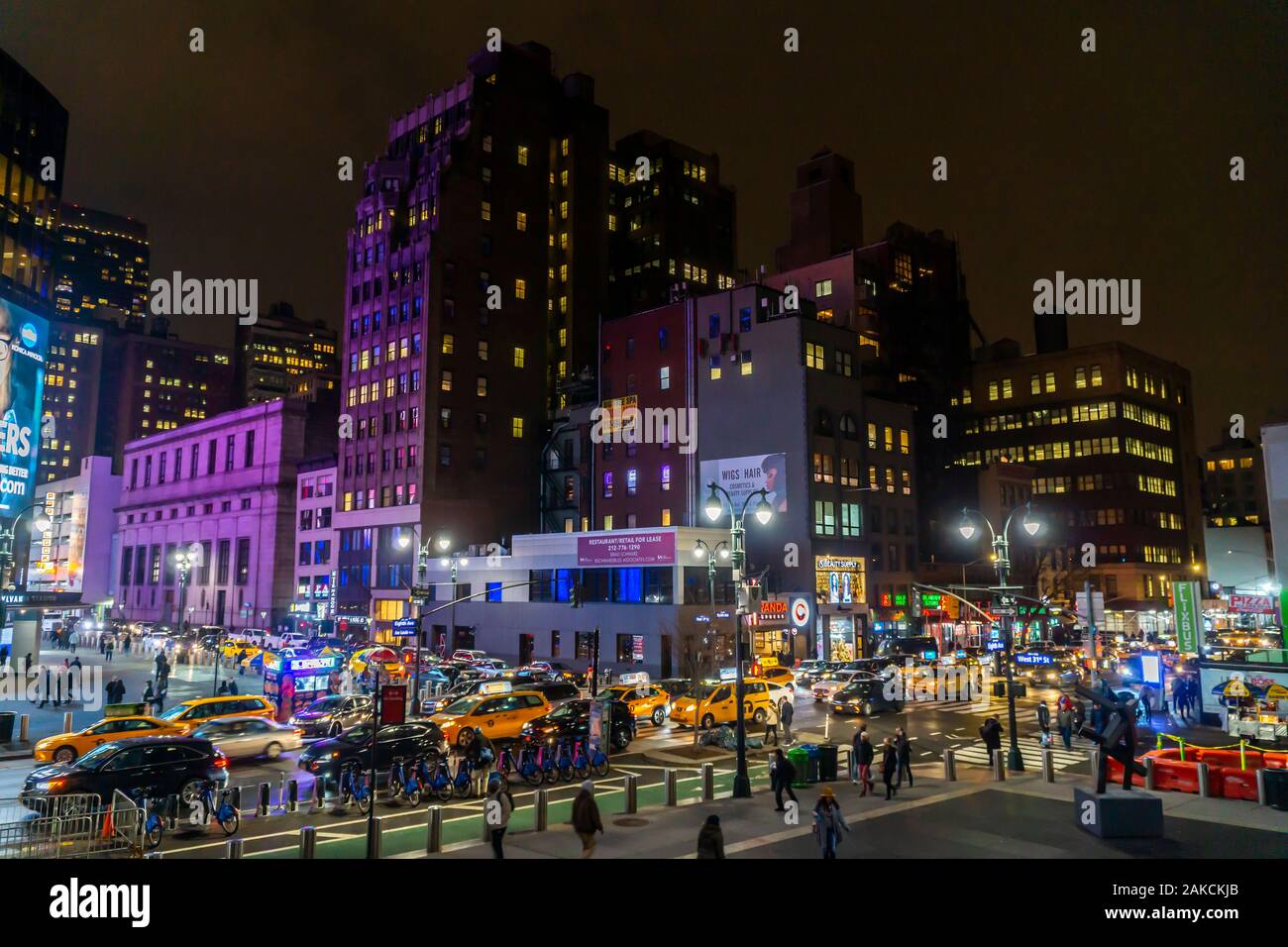 Eighth avenue new york city hi-res stock photography and images - Alamy
