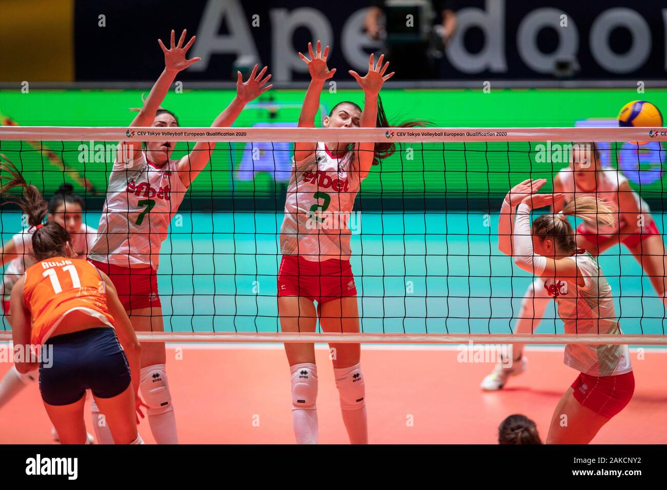 Nasya dimitrova hi-res stock photography and images - Alamy