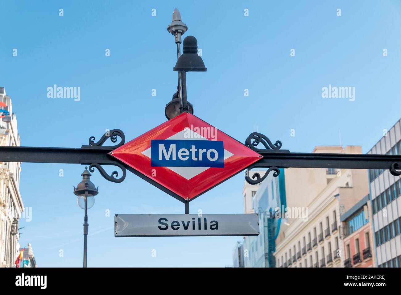 Madrid Metro sign. Sevilla subway stop station Stock Photo - Alamy