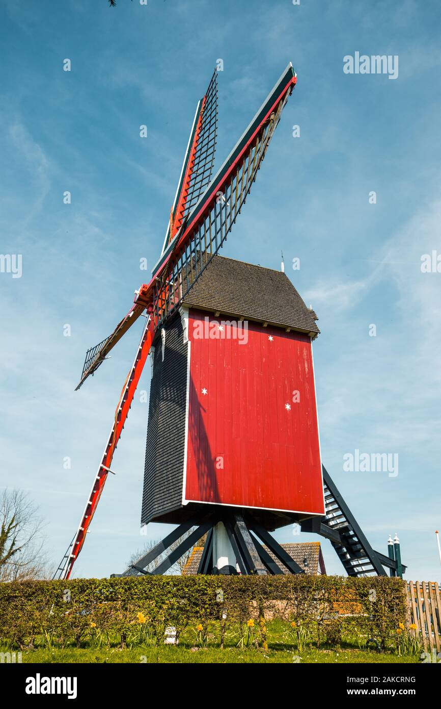 Windmill wheel wind rural hi-res stock photography and images - Alamy