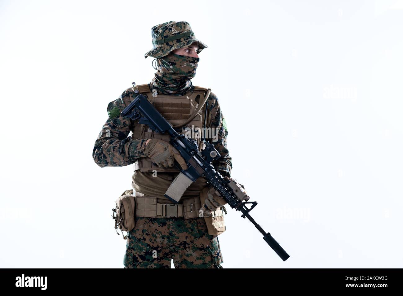 american marine corps special operations modern warfare soldier with ...