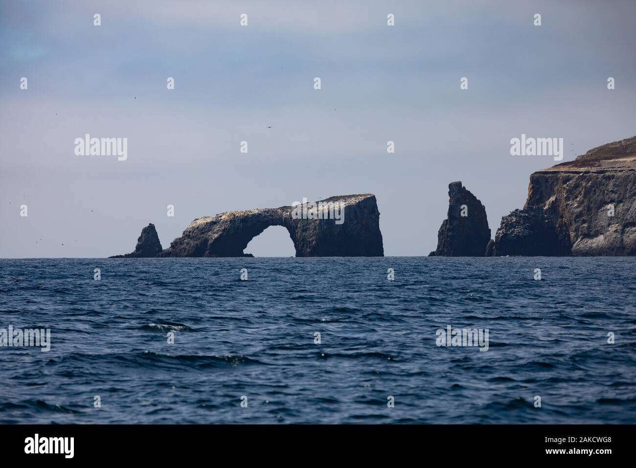 Arch rock anacapa island channel hi-res stock photography and images ...