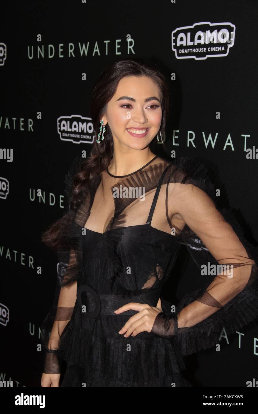Jessica henwick red carpet hi-res stock photography and images - Alamy