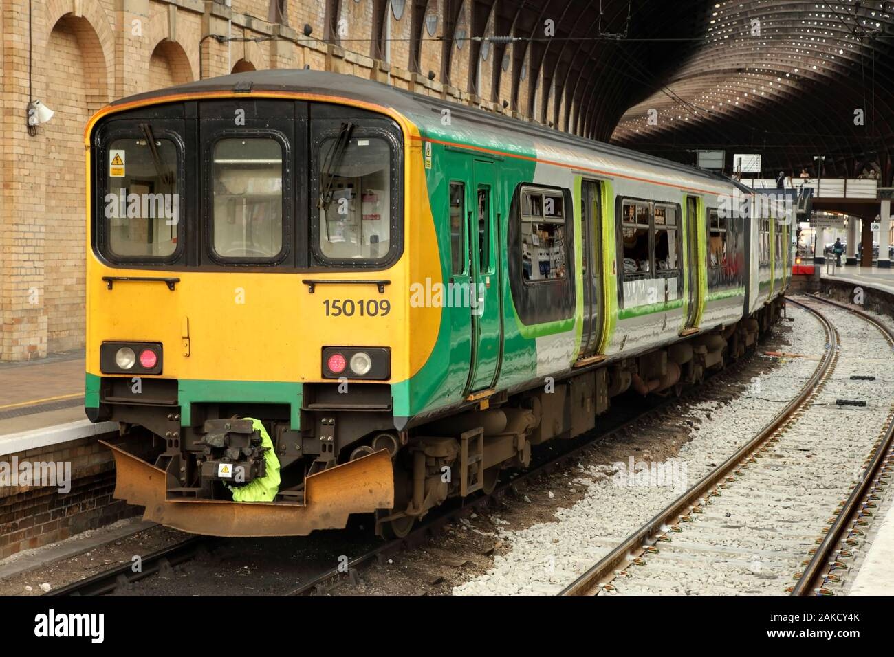 London midland local passenger train hi-res stock photography and images - Alamy