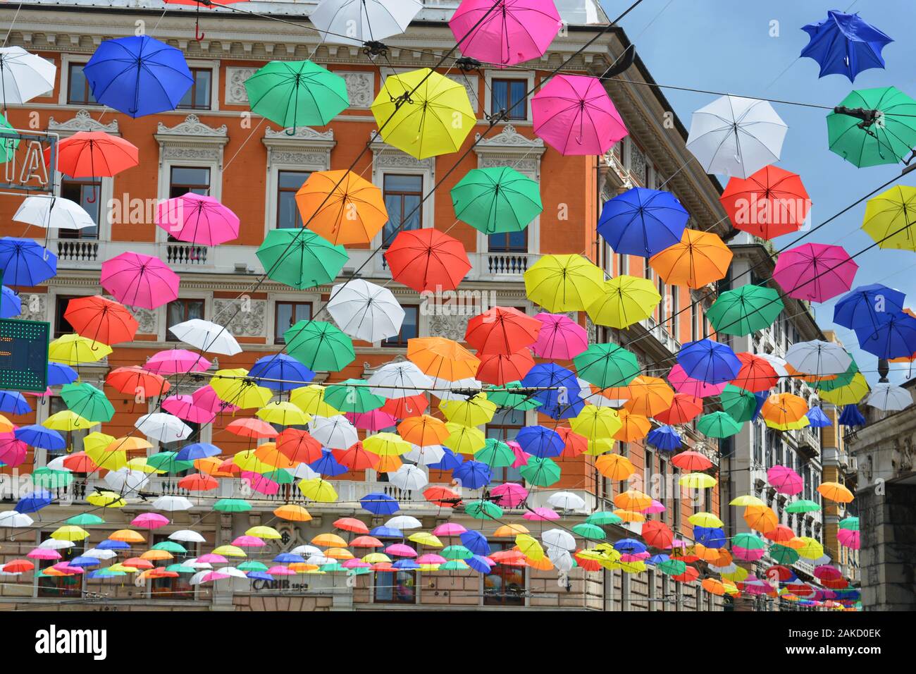 Hanging umbrella hi-res stock photography and images - Alamy