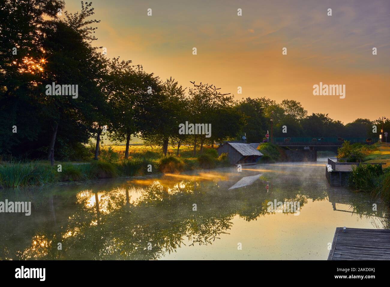 Canal de rance hi-res stock photography and images - Alamy