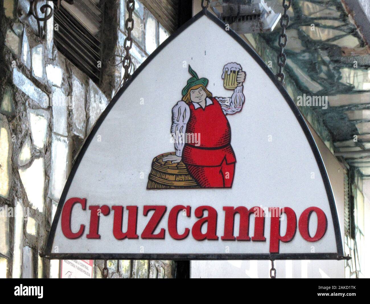 Cruzcampo sign hi-res stock photography and images - Alamy
