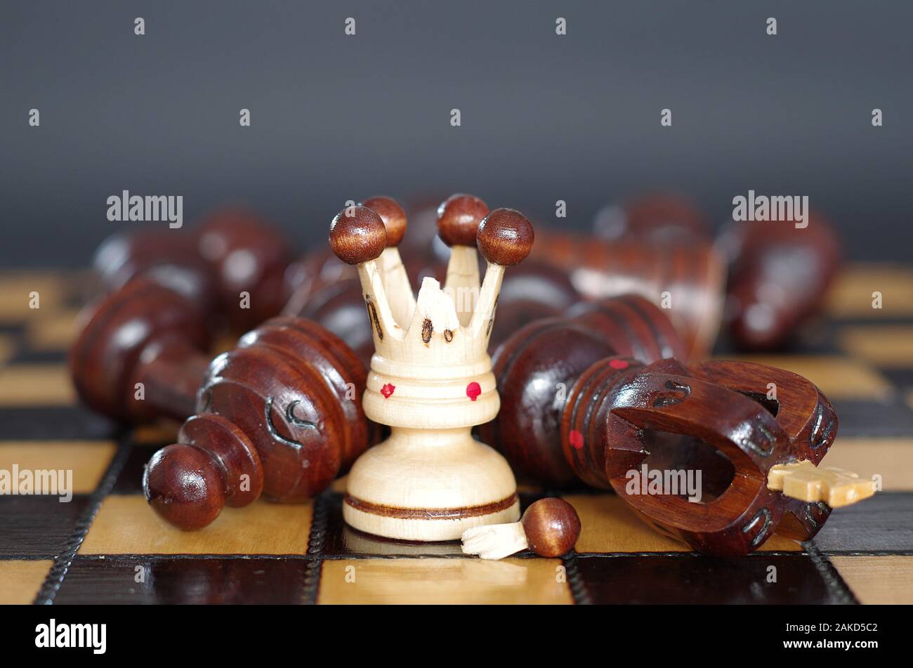 Victorious queen hi-res stock photography and images - Alamy