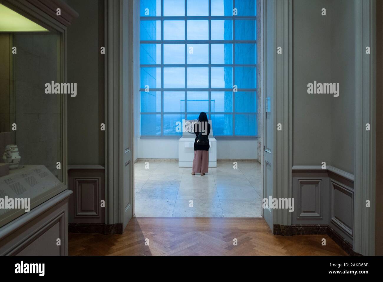 Getty museum los angeles interior hi-res stock photography and images ...