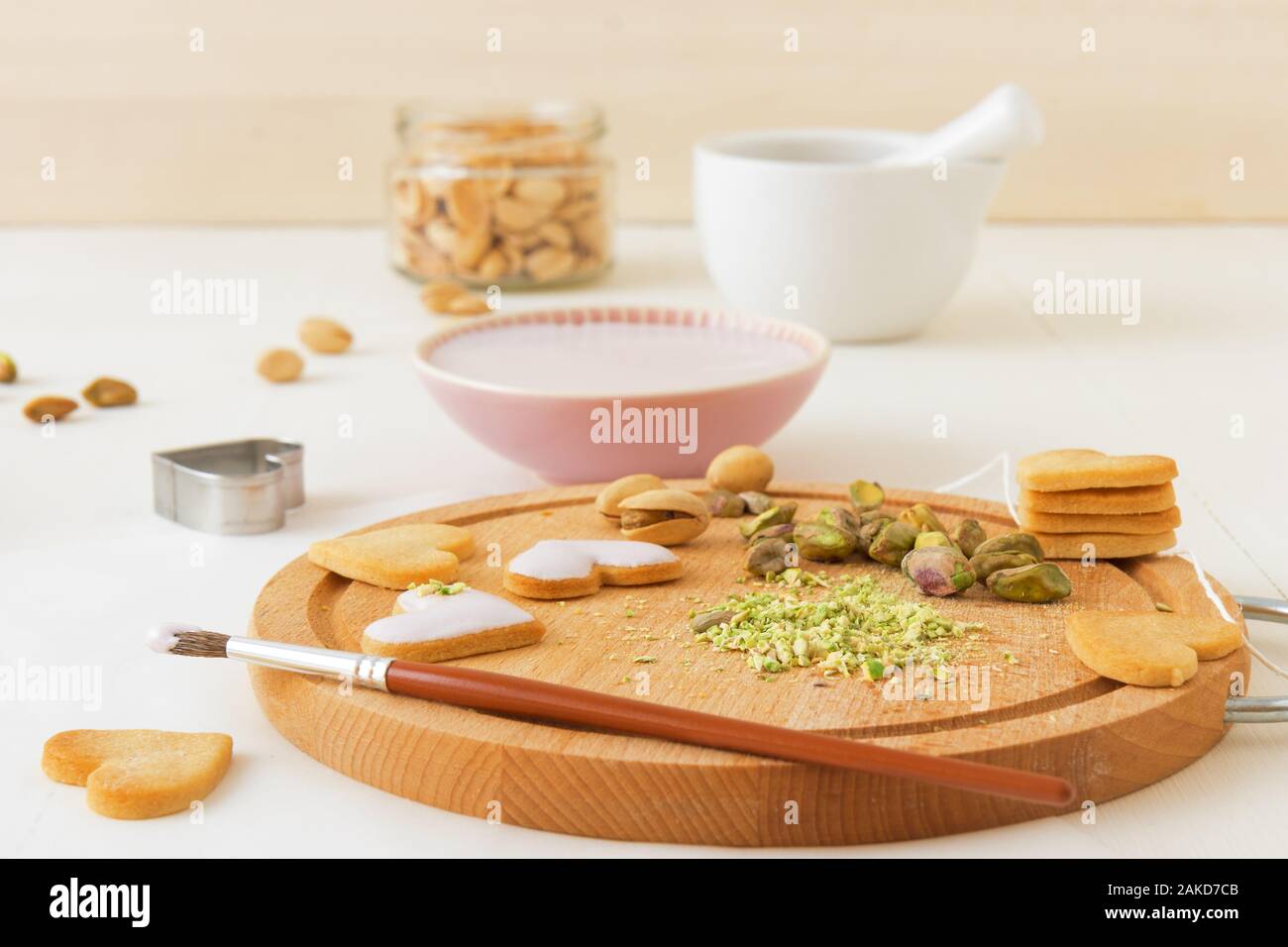 Baking shapes hi-res stock photography and images - Alamy