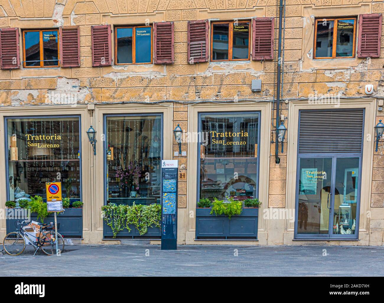 Trattoria San Lorenzo Stock Photo - Alamy