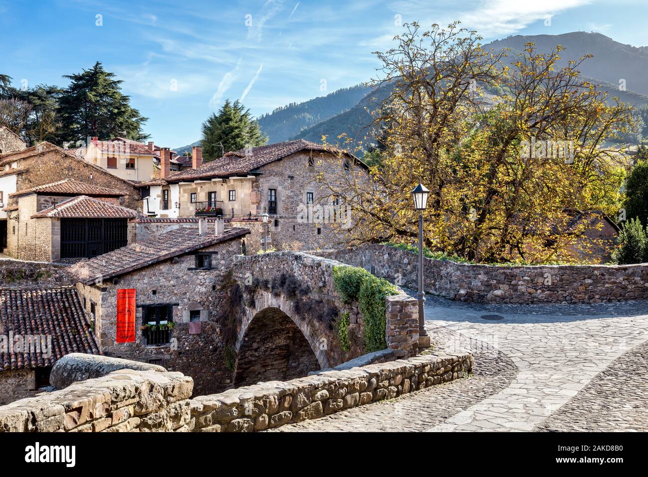 The old stone bridge in Potes, North Spain Stock Photo - Alamy