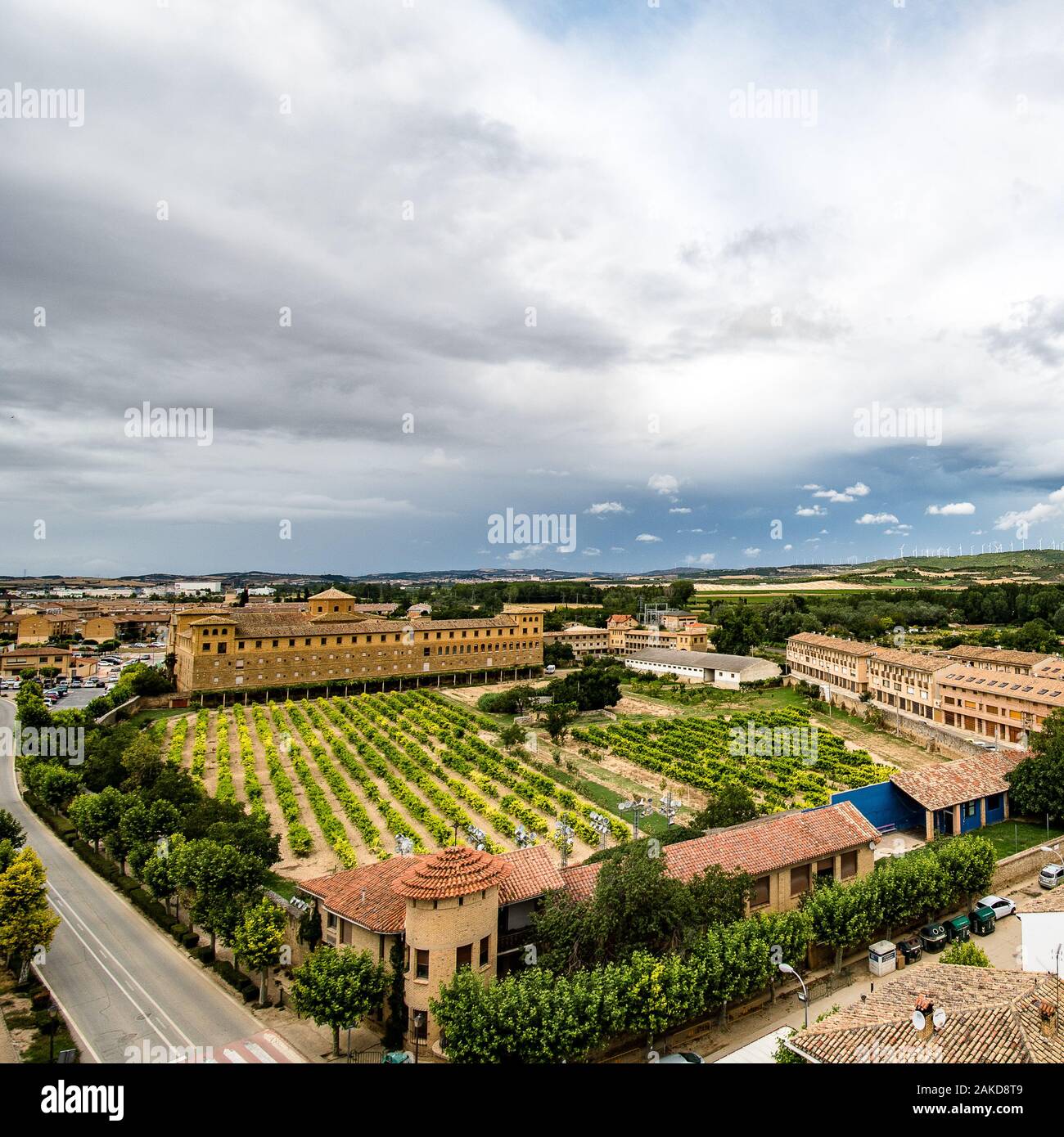 Walls of medieval castle in Olite, Spain Stock Photo - Alamy