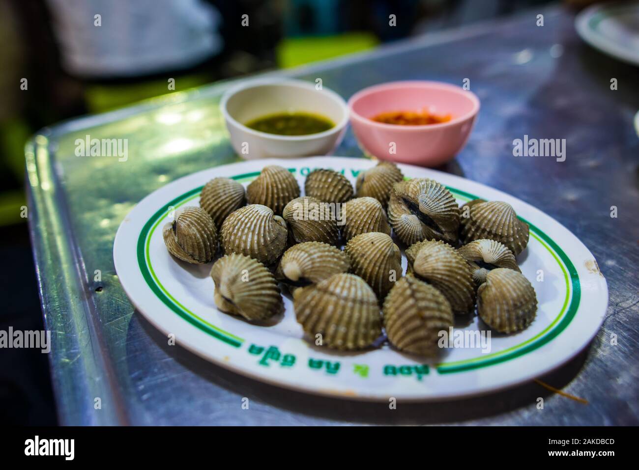 Seashell on a table hi-res stock photography and images - Alamy