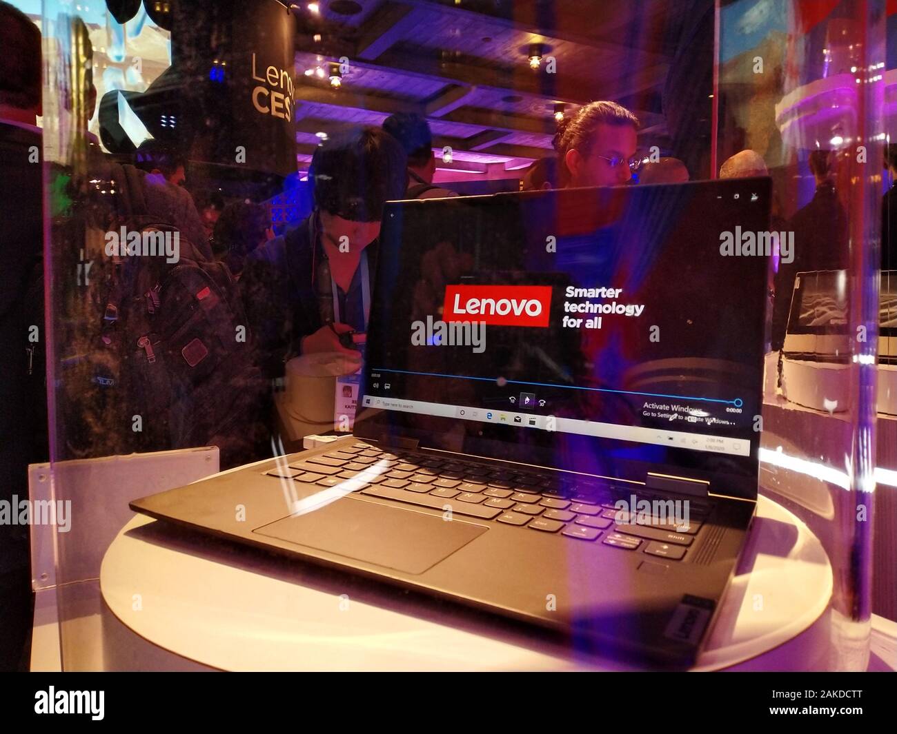 Worlds first computer hi-res stock photography and images - Alamy