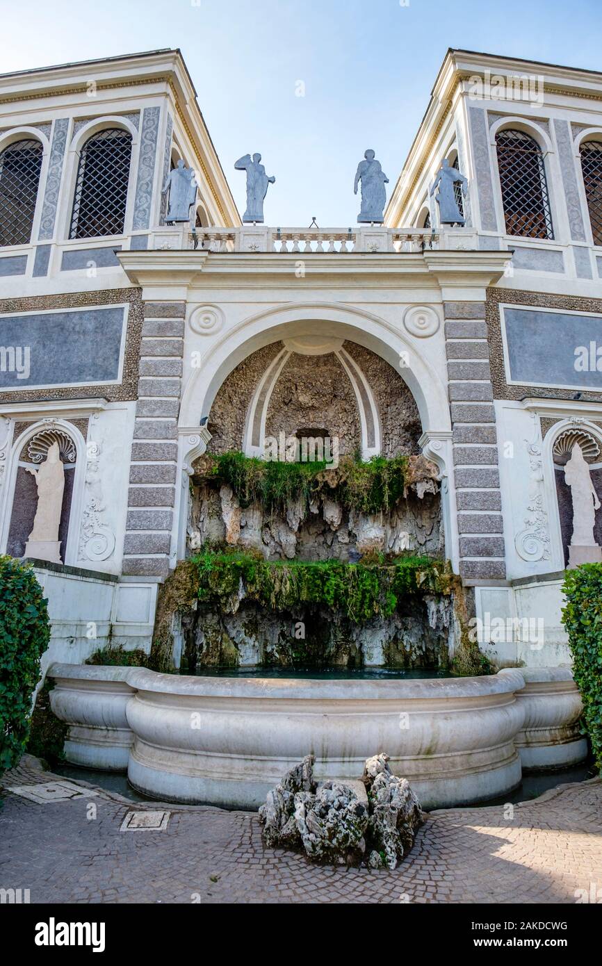 Ancient Rome buildings, facade of Farnese Aviaries, Farnese Gardens ...