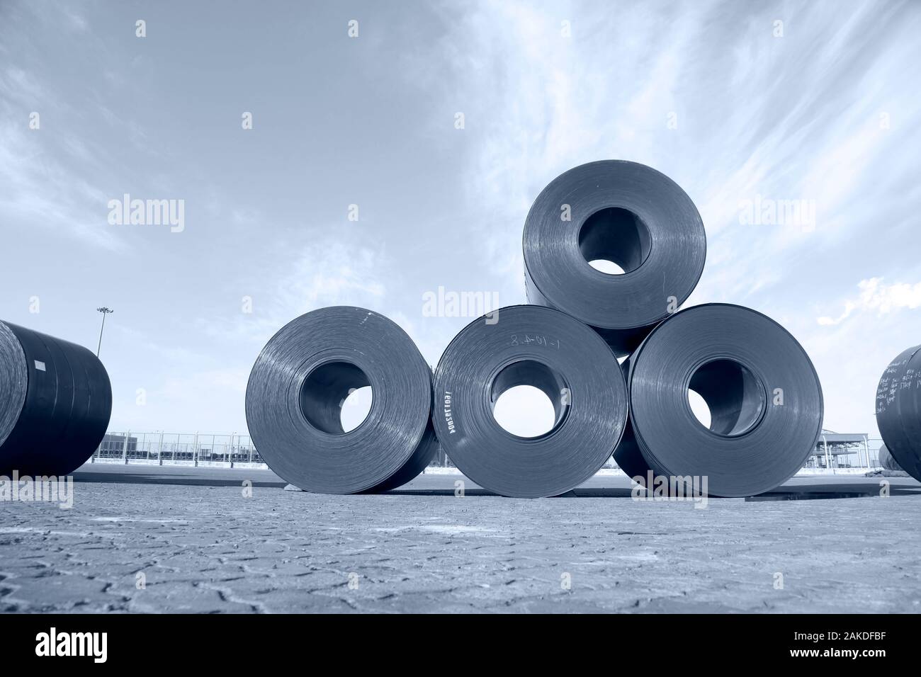roll steel in harbor, Cold rolled steel coils Stock Photo - Alamy