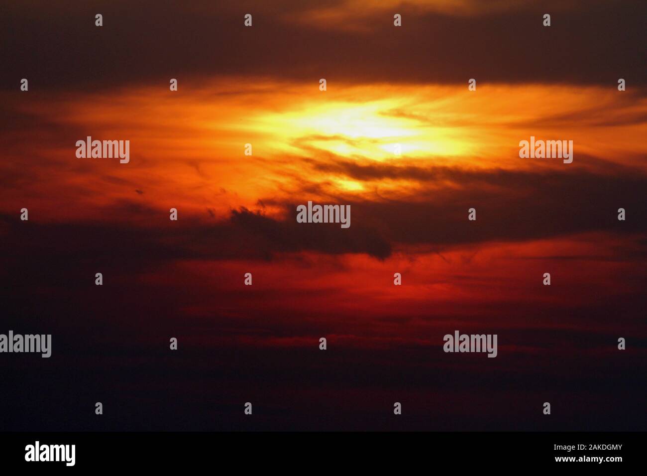 Beautiful colors in the sky hi-res stock photography and images - Alamy