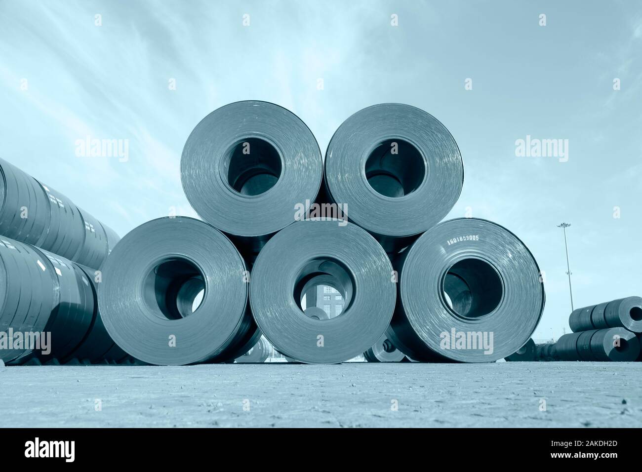 roll steel in harbor, Cold rolled steel coils Stock Photo - Alamy