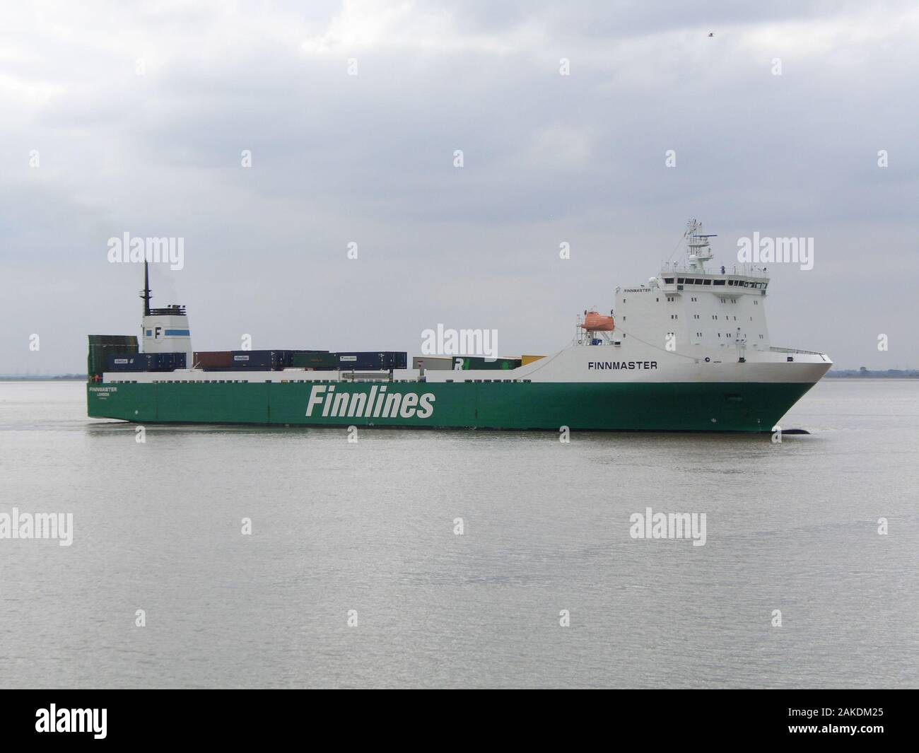 Finnlines' Finnmaster on the River Humber Estuary preparing to enter ...