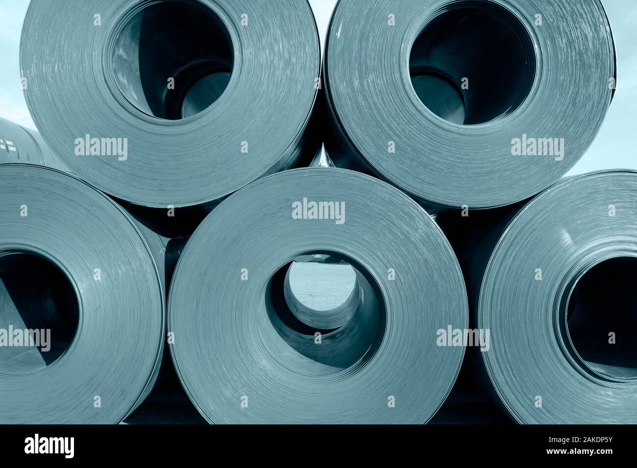 roll steel in harbor, Cold rolled steel coils Stock Photo - Alamy