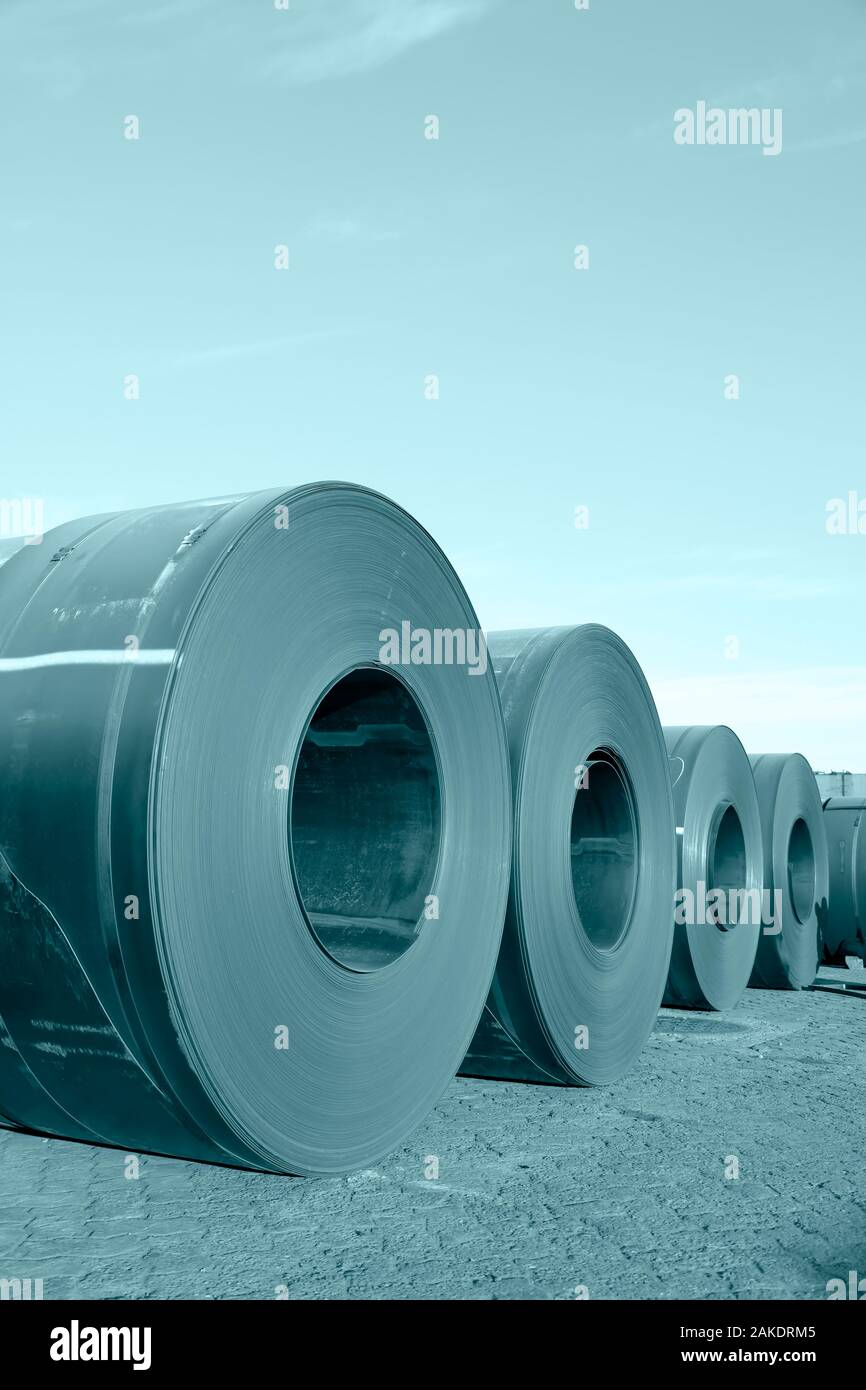 roll steel in harbor, Cold rolled steel coils Stock Photo - Alamy