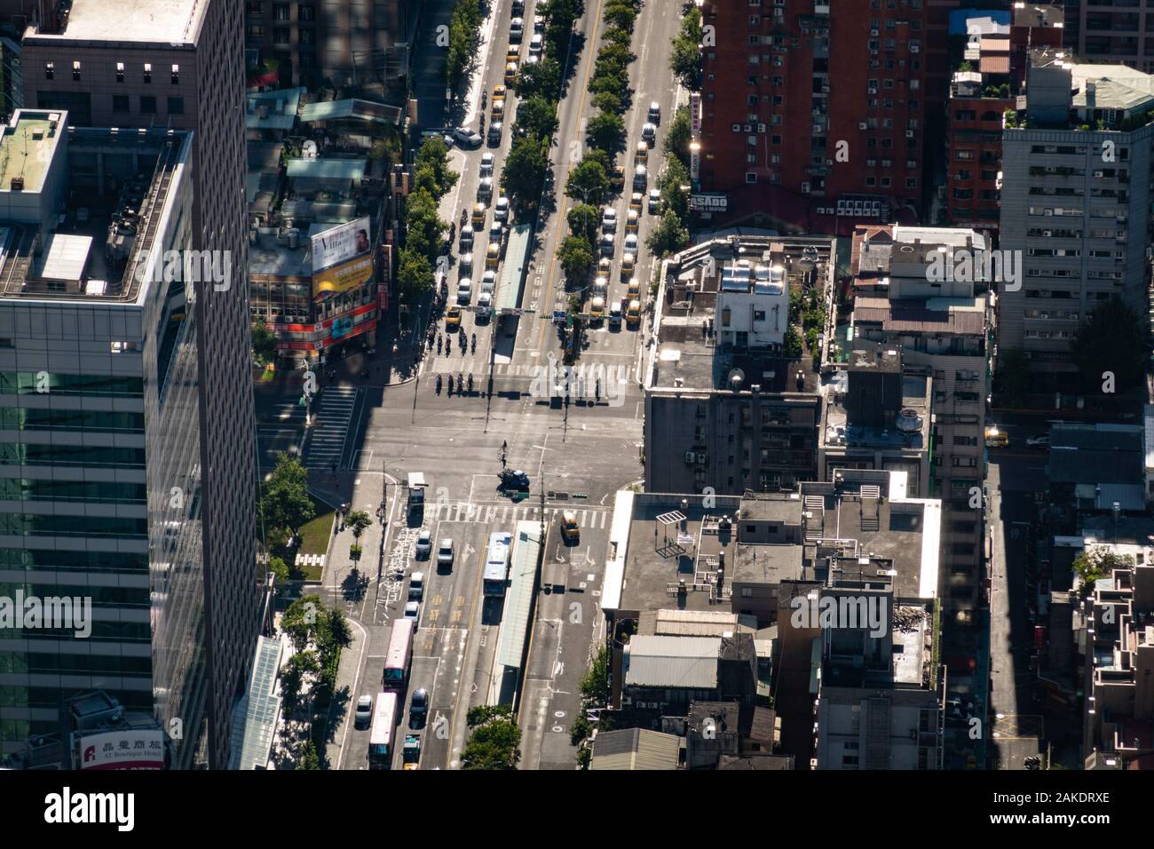 Taipei taiwan street view hi-res stock photography and images - Alamy
