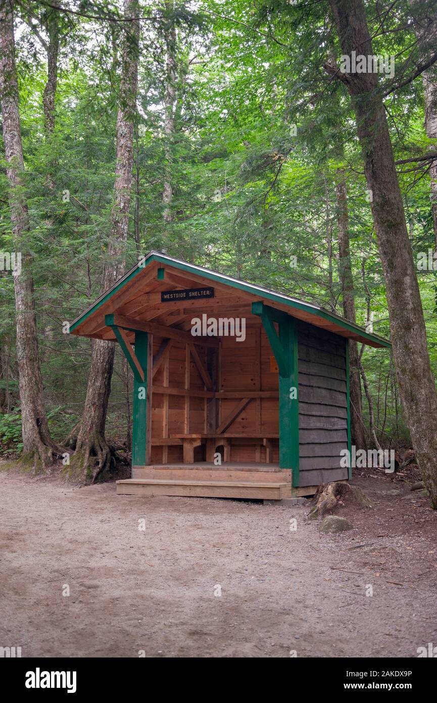 Shelter hut at Flume Gorge nature trail in New Hampshire Stock Photo ...