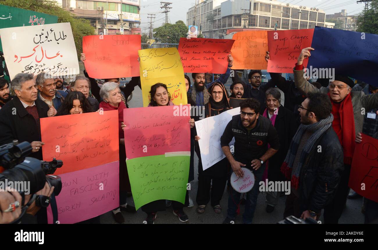 Lahore, Pakistan. 08th Jan, 2020. Pakistani students from different ...