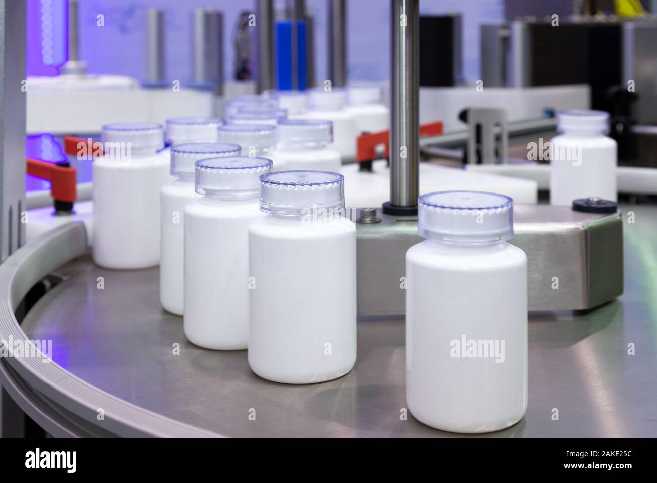Production line hi-res stock photography and images - Alamy