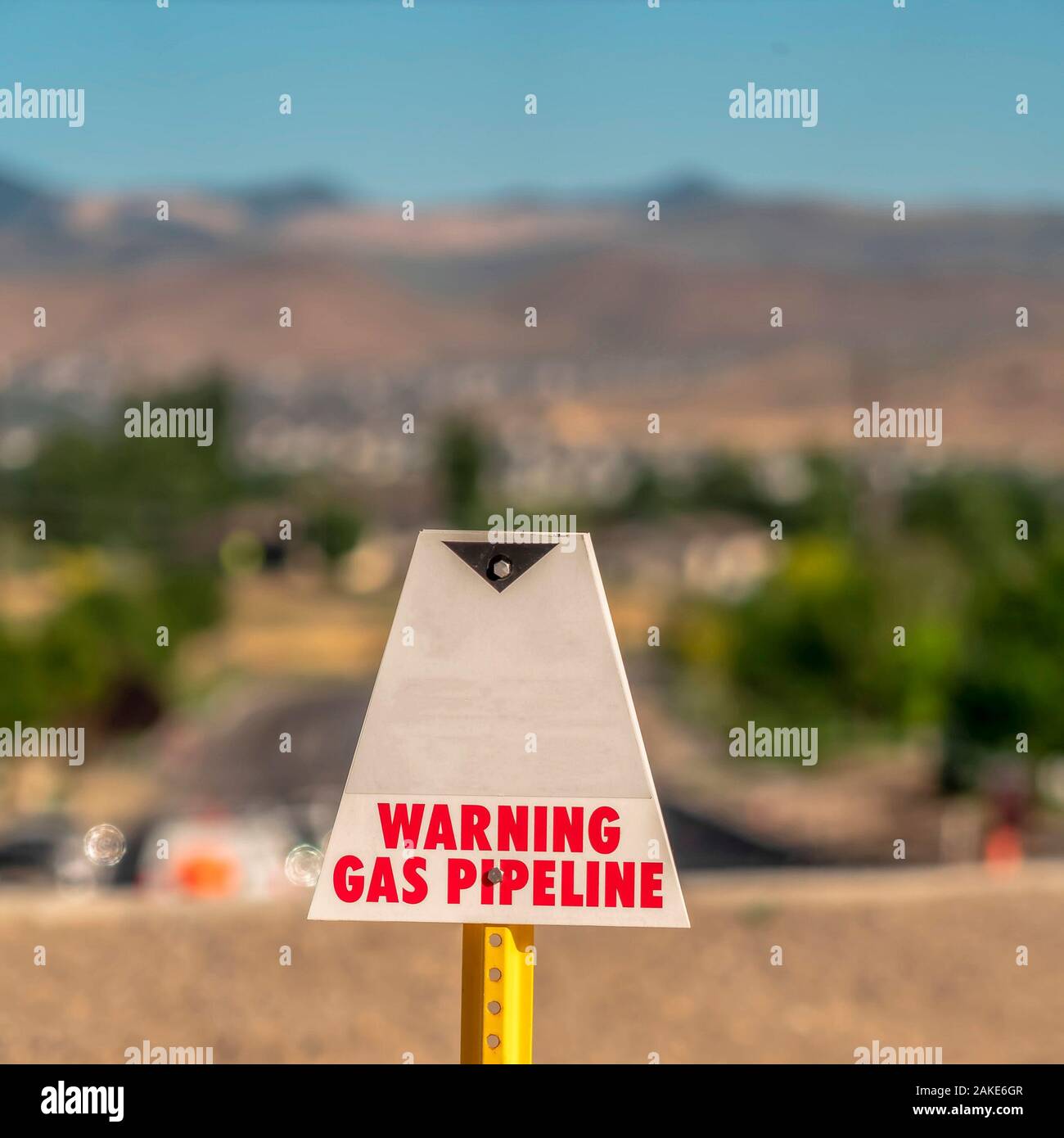 Square Selective focus of a Warning Gas Pipeline sign for security and ...