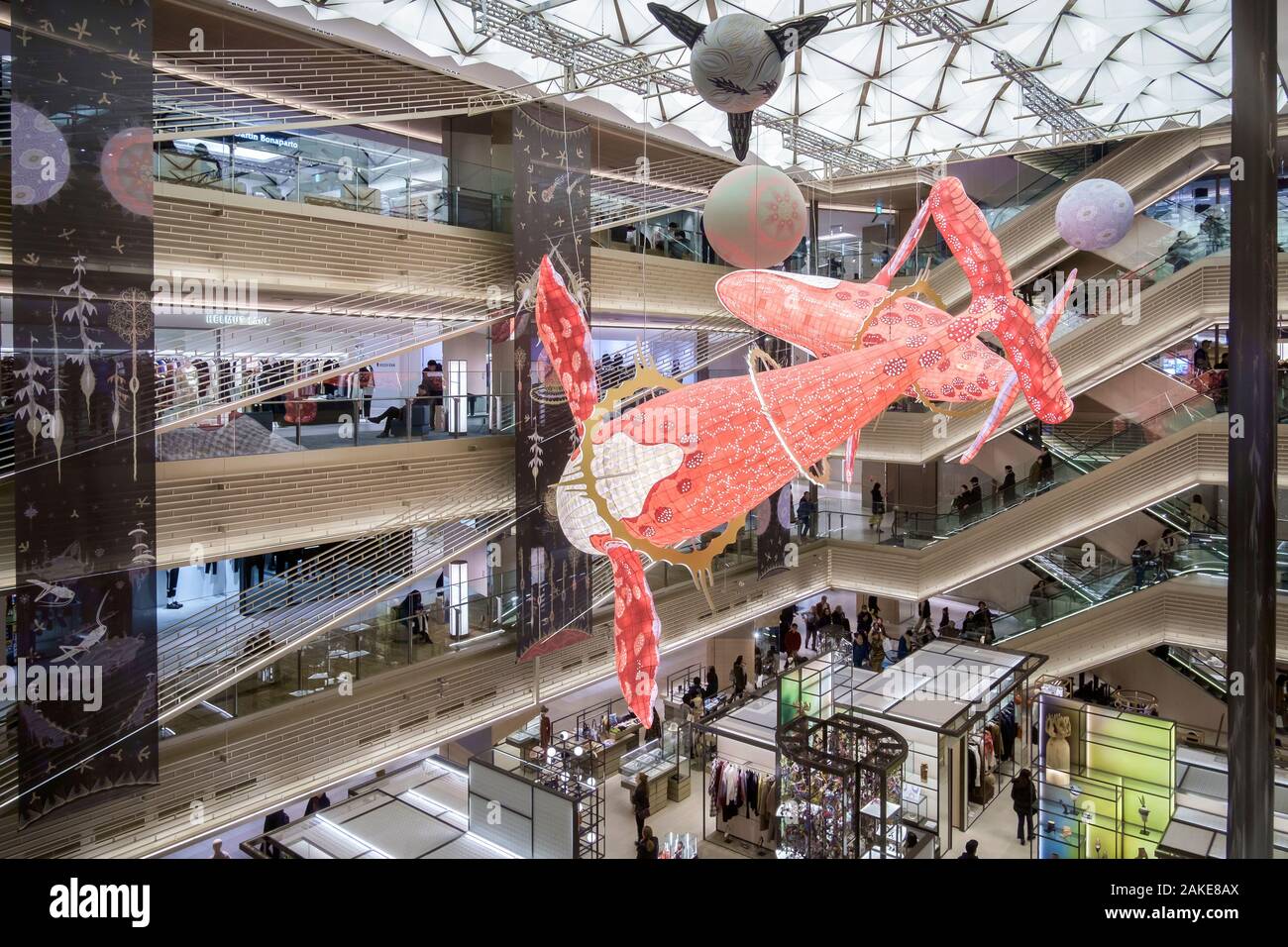 Ginza 6 interior hi-res stock photography and images - Alamy