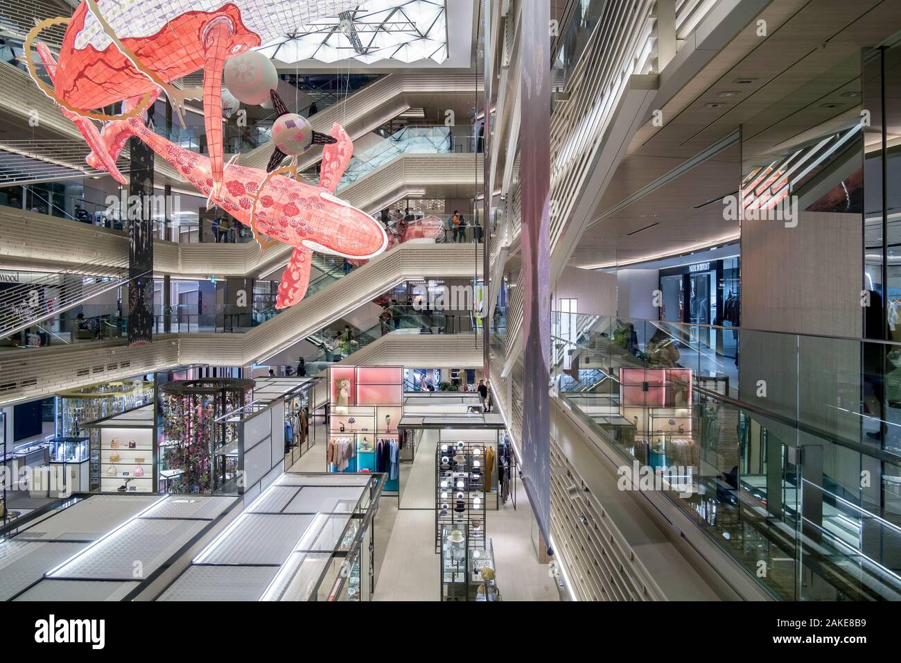 Tokyo ginza six hi-res stock photography and images - Alamy