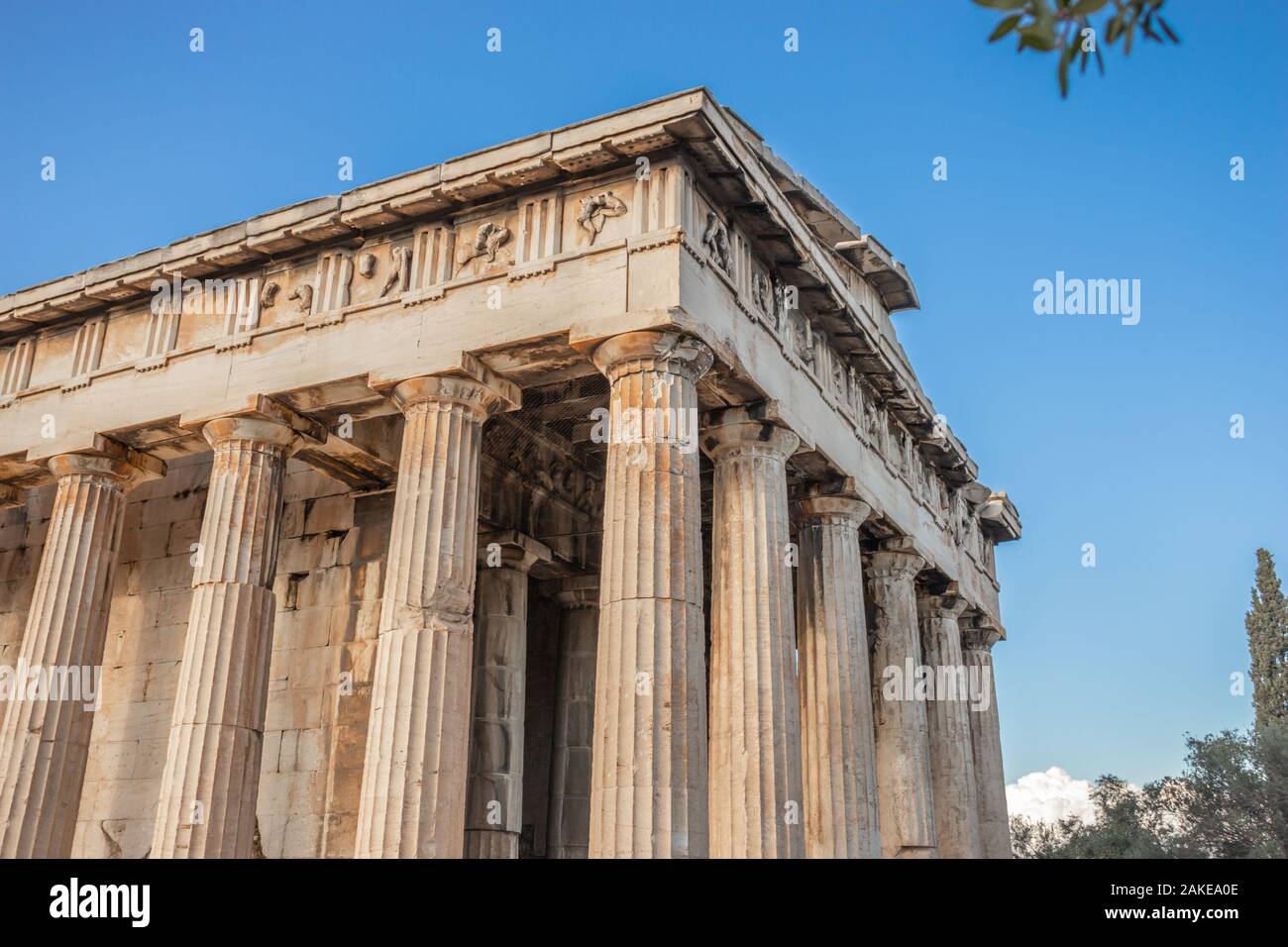 Peripteral temple hi-res stock photography and images - Alamy