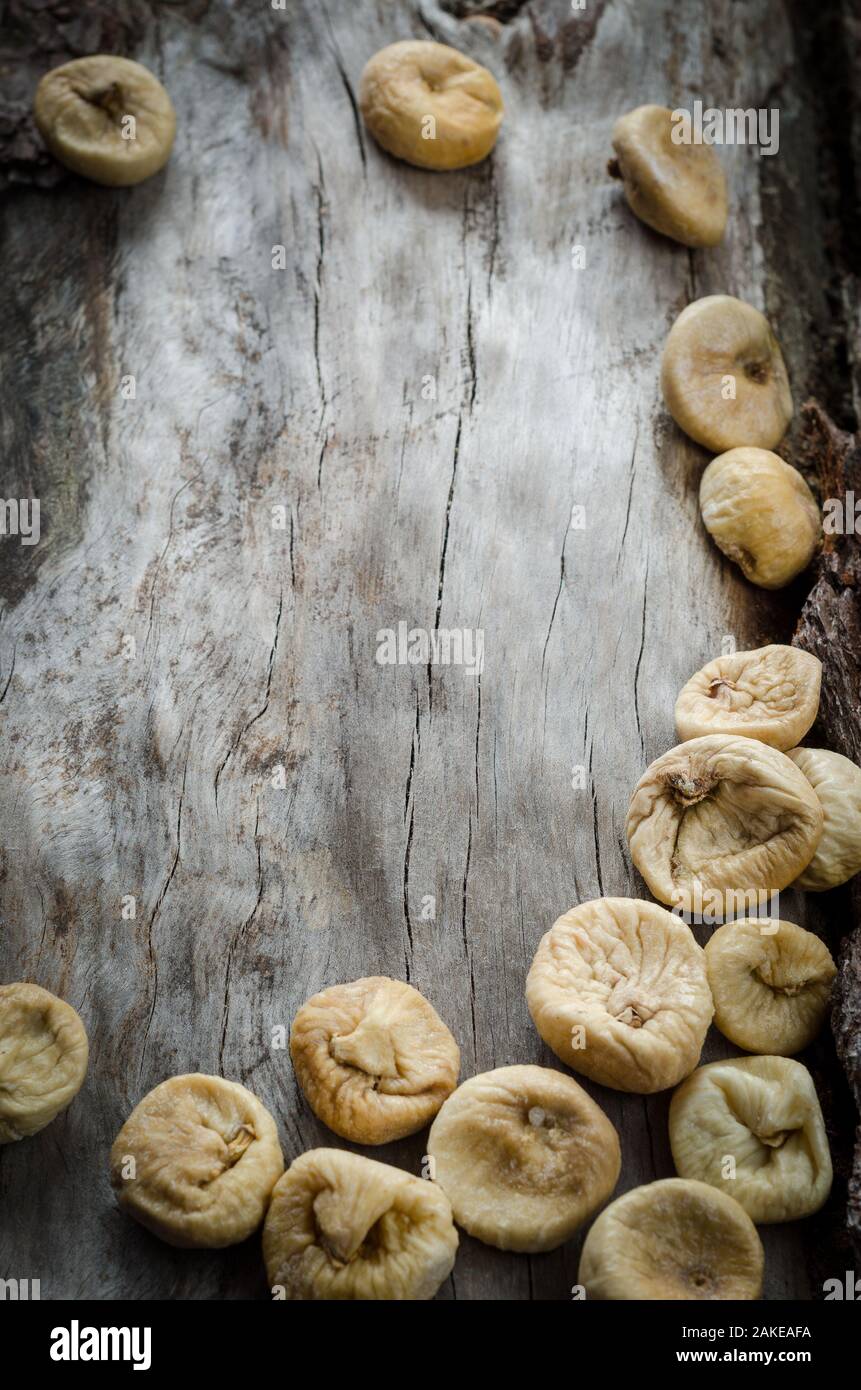Antique log hi-res stock photography and images - Alamy
