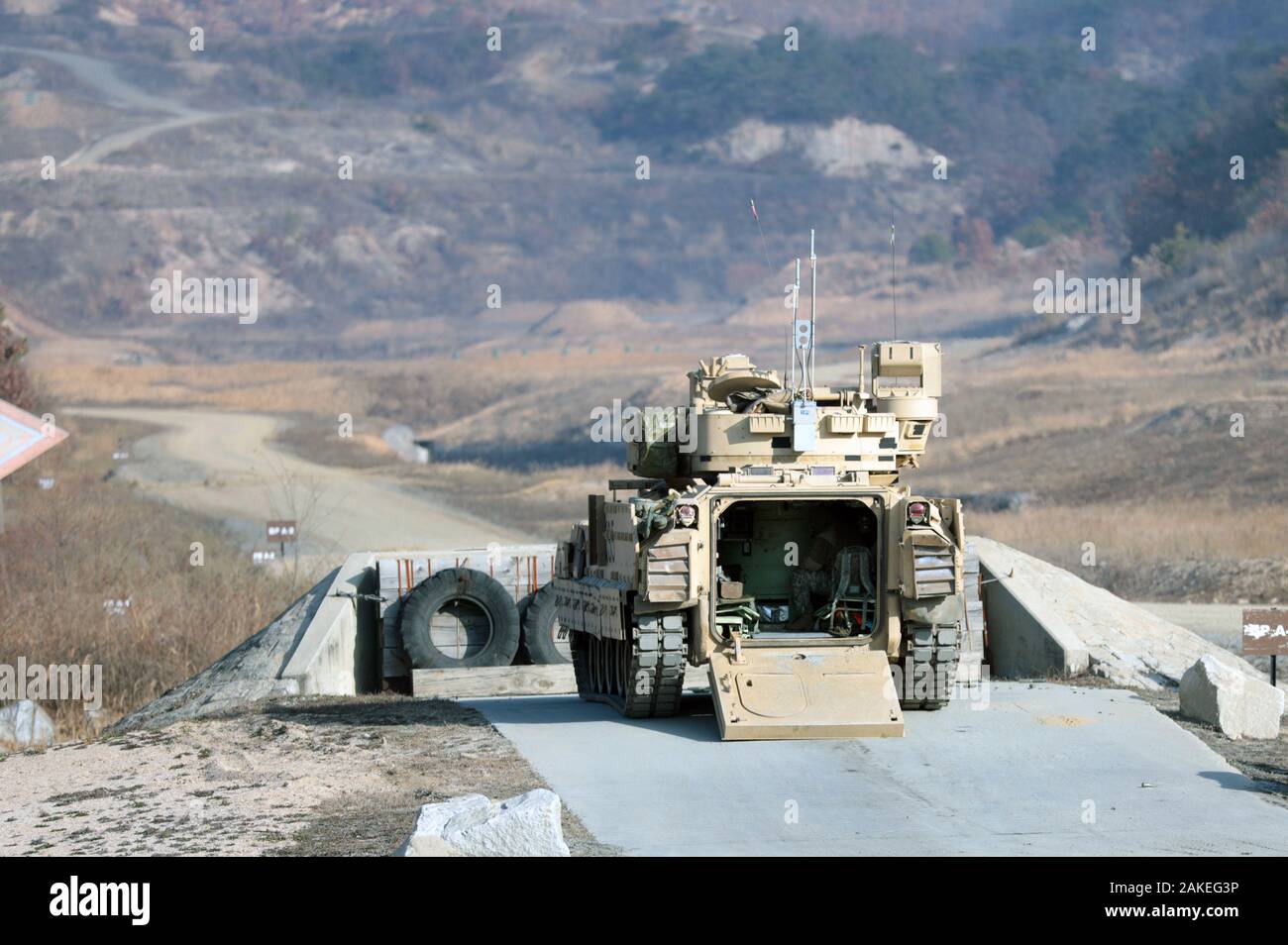 RODRIGUEZ LIVE FIRE COMPLEX, Republic of Korea-- A master gunner is ...
